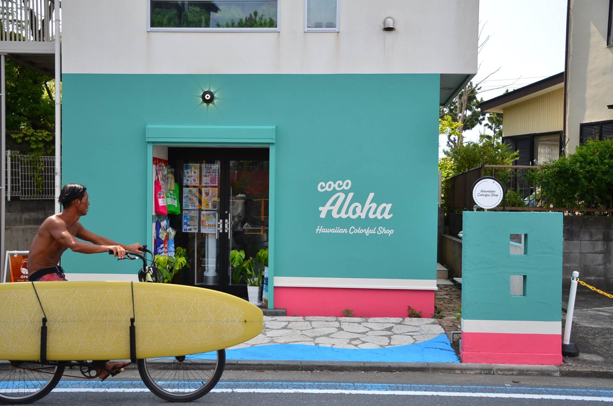 茅ヶ崎でつくるローカルショップのペイントサイン - 看板制作、トータルショップデザイン「SIGNPOST」